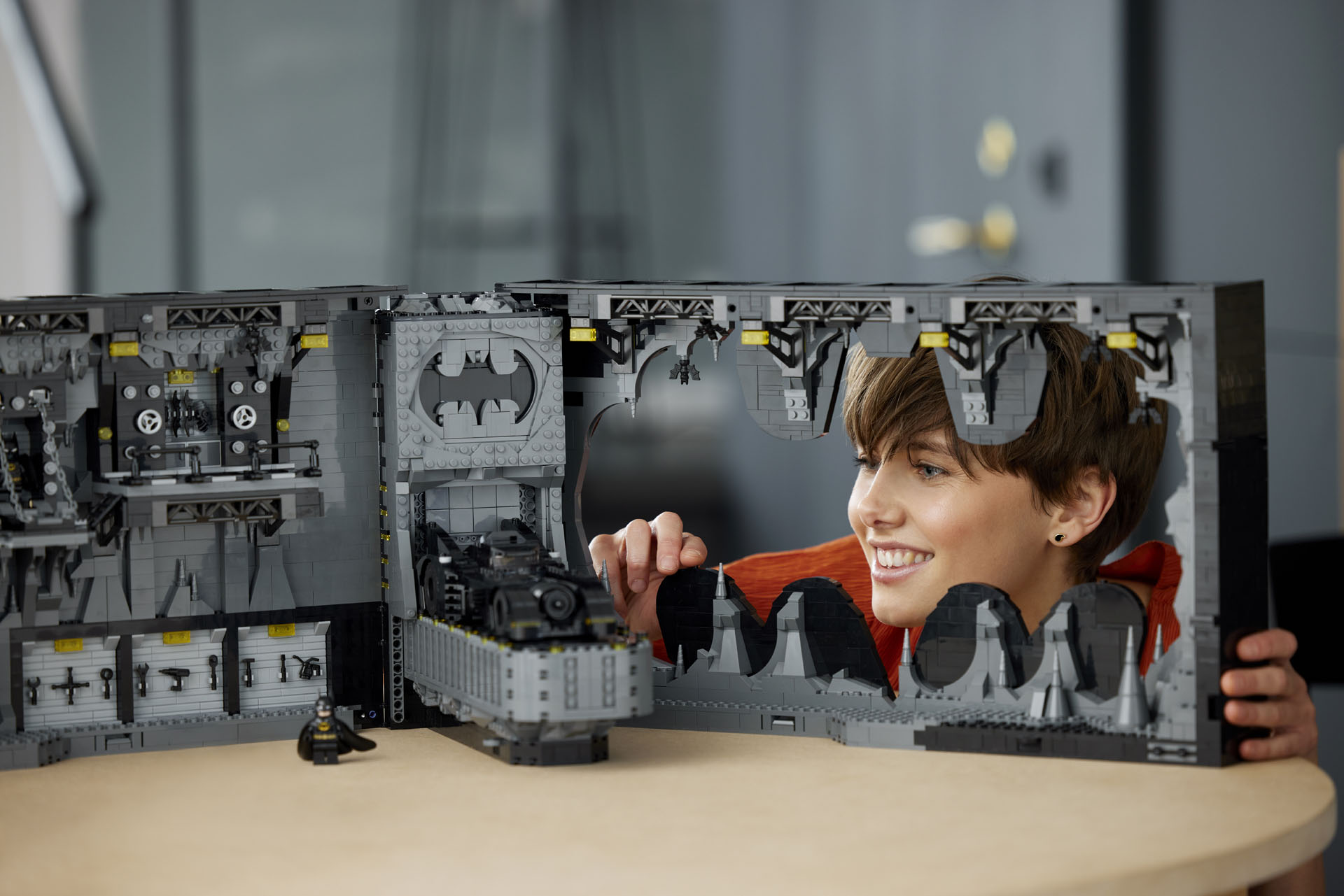 LEGO revela Batcave Shadow Box | OtakuPT