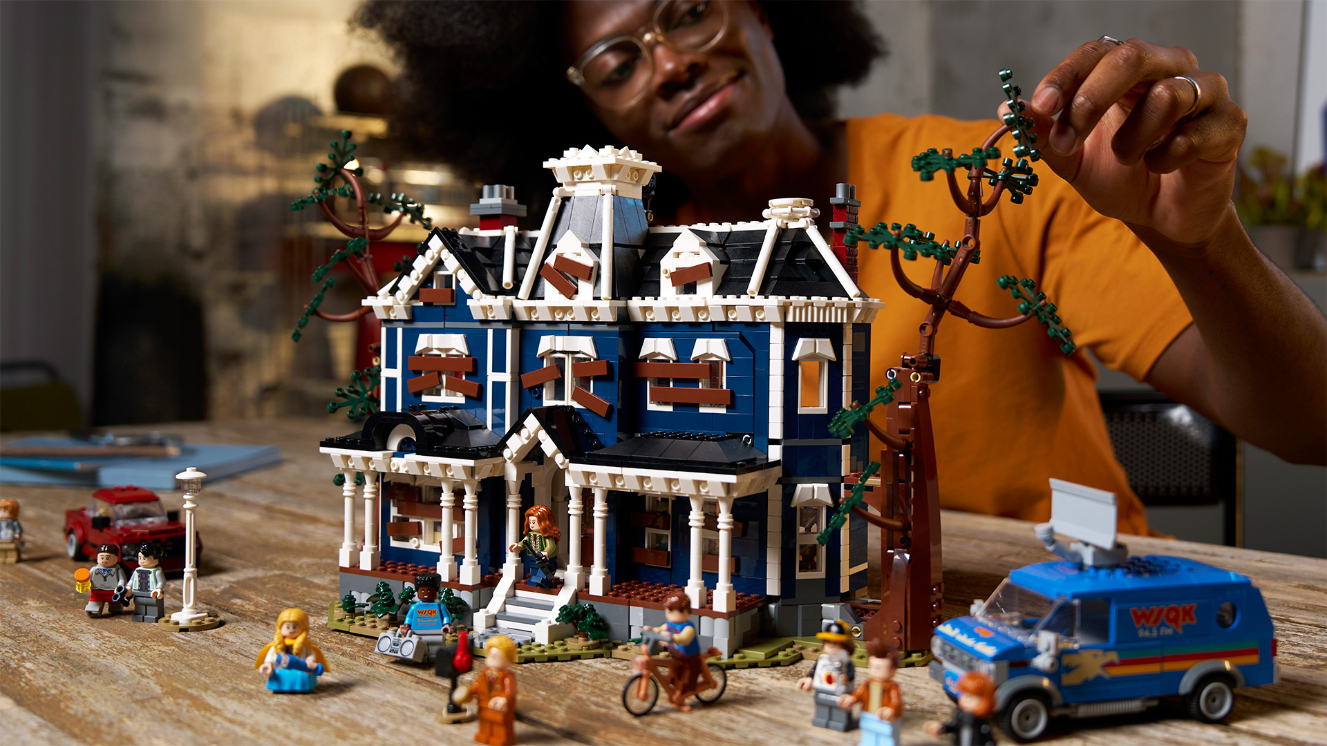 LEGO lança casa dos Creel de Stranger Things com mecanismo ...